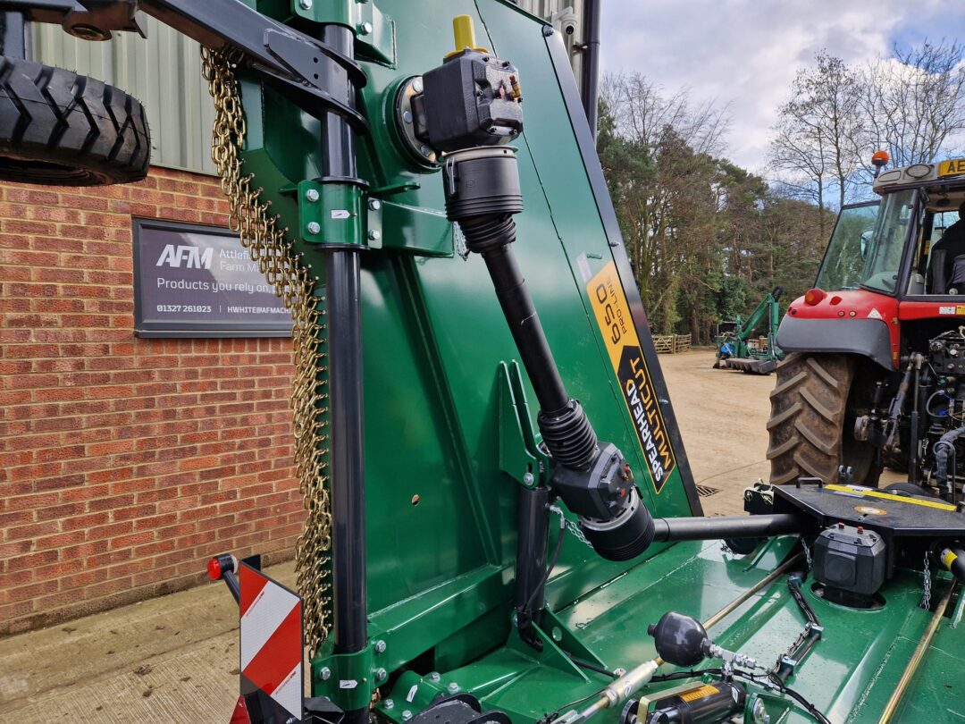 Spearhead Multicut 650 Pro-line Batwing Topper – Attlefield Farm Machinery