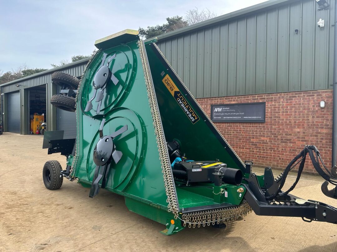 Spearhead Multicut 830 Proline Batwing Topper – Attlefield Farm Machinery