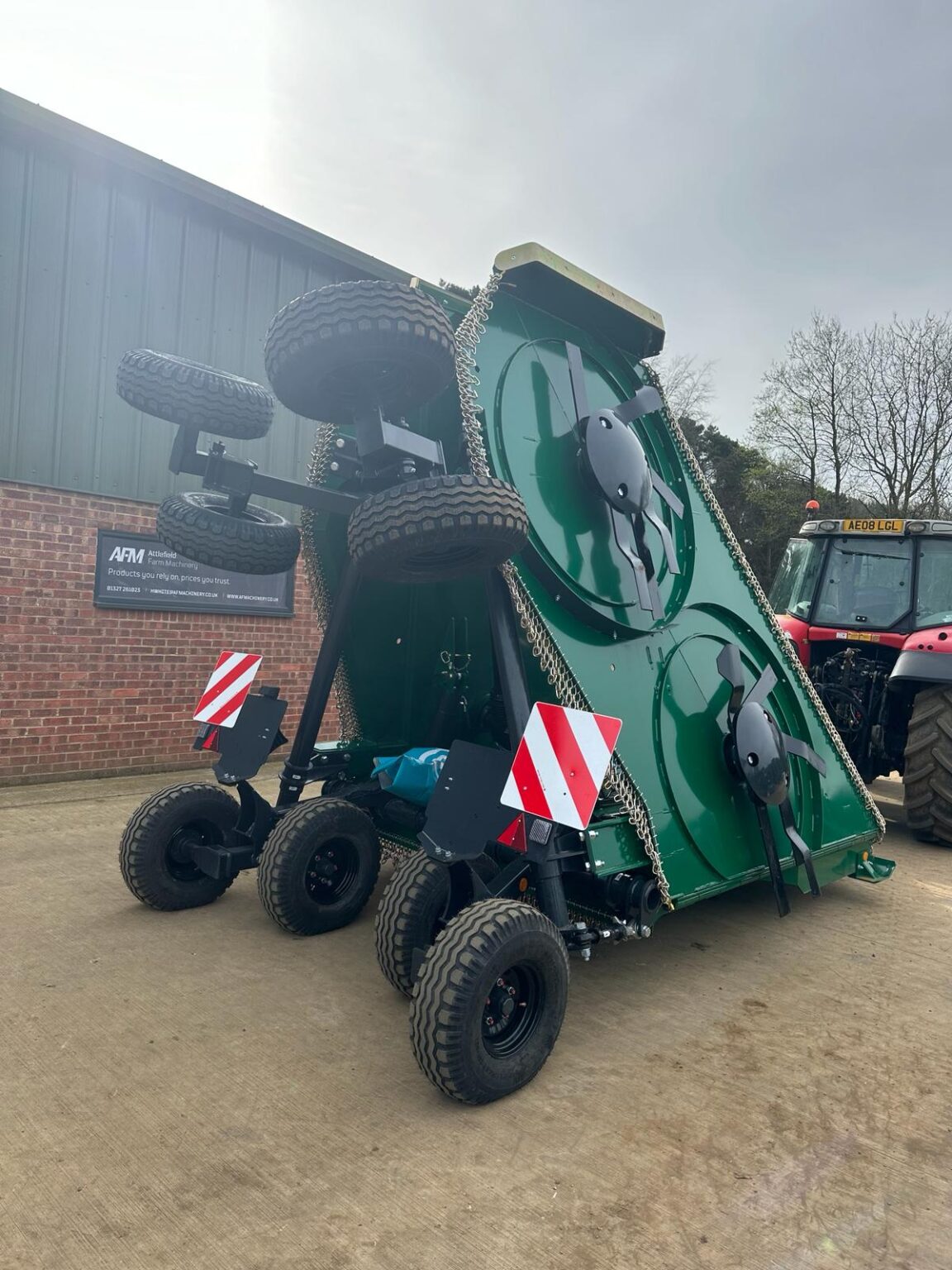 Spearhead Multicut 830 Proline Batwing Topper – Attlefield Farm Machinery